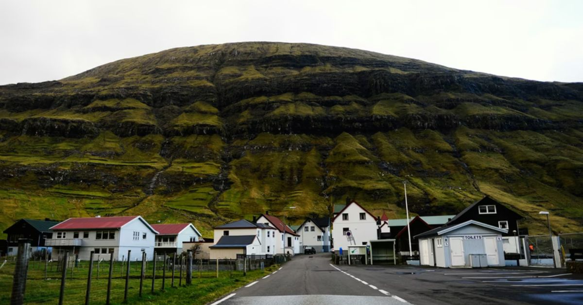 Gásadalur: A Complete Guide to the Iconic Faroe Islands Village - Go ...